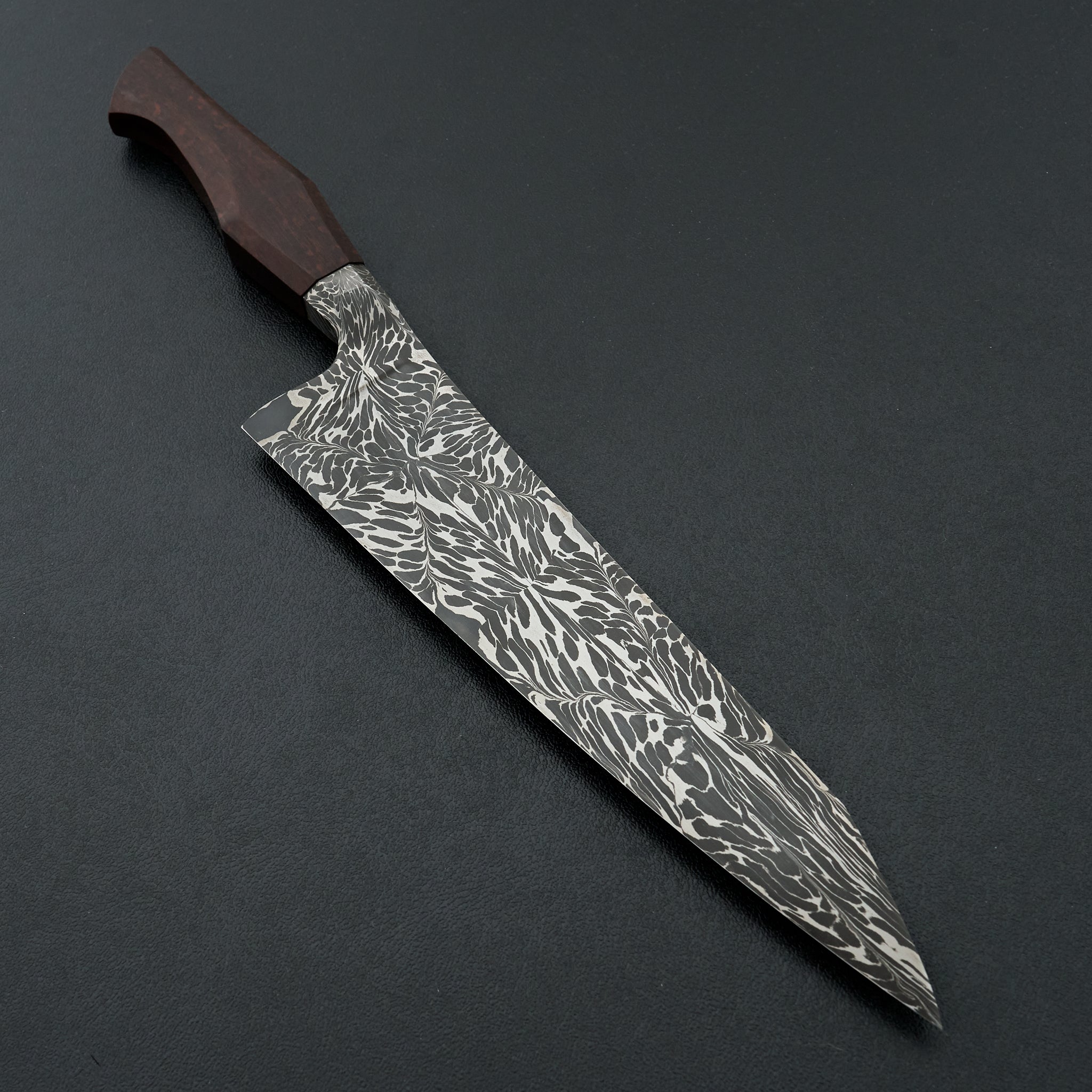 Definition Forge Integral Damascus Snakewood K-tip Chef 190mm
