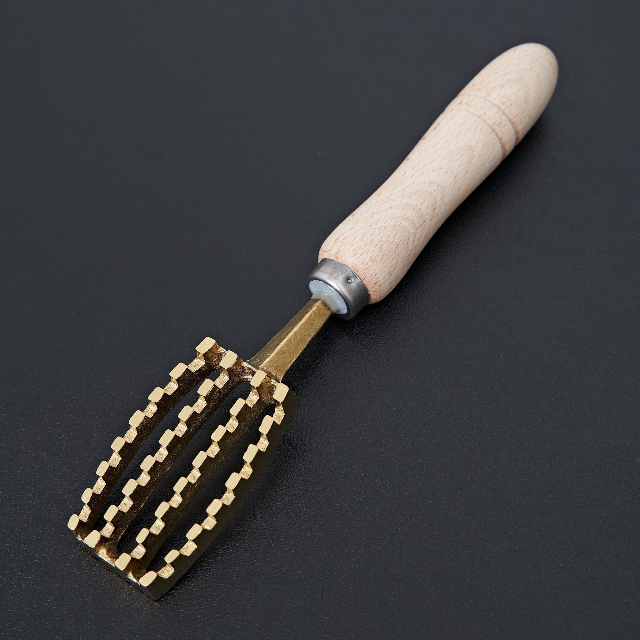 Fish Scaler Brass Large